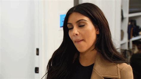Kim Kardashian Gif Find Share On Giphy