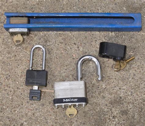 Multiple Locks With Keys EstateSales Org