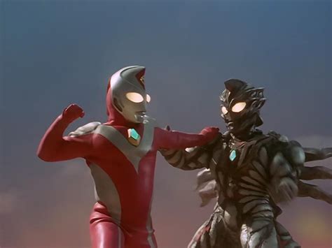 Ultraman Dyna Vs Evil Dyna