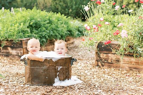 Tin Tub Bubble Bath Cousins And Siblings Jenelle Quigley Photography