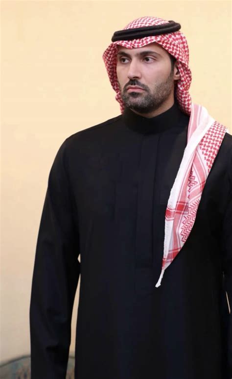 Pin By Robert Byassee On Cigars Men Arab Men Dress Arab Men Fashion Handsome Arab Men