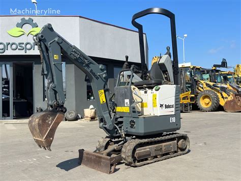 Bobcat E10 mini excavator for sale Romania Borș MX36324