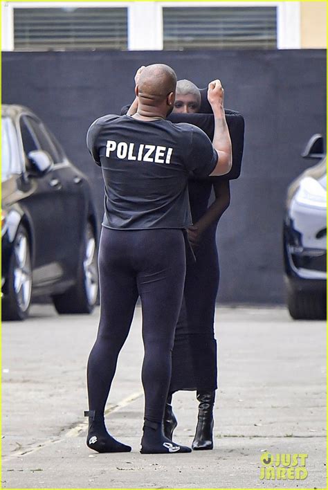 Photo Kanye West Bianca Censori Nylon Outfit Church La Photo