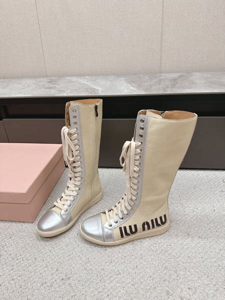 Ботинки Miu Miu купить на Ozon по низкой цене 1725783609