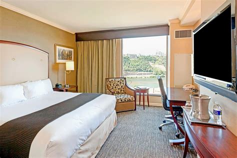 Hotels Near Me With Pool Dayuse
