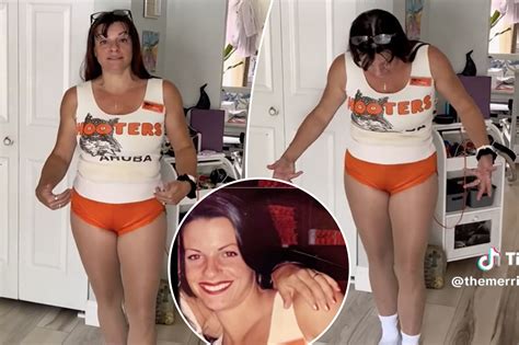 Mom Of 3 Finds Her Old Hooters Uniform 30 Years Later Shows It Off