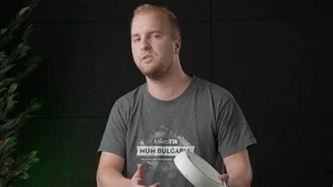 MIKROTIK CAP XL AC LONG RANGE DUAL BAND AC CEILING MOUNT ACCESS POINT At Best Price In New