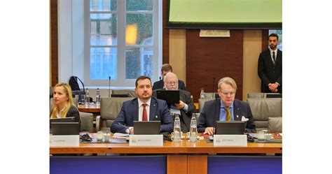 Николай Павлов участва в неформалното заседание на Съвет „Външни работи Търговия“