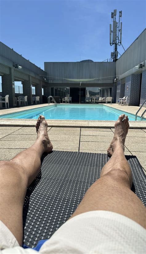 Yunio Barruetas Feet