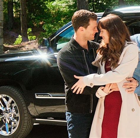 Pin De Melany K Em Fifty Shades Trilogy Filme Cinquenta Tons Cinquenta Tons De Cinza 50 Tons