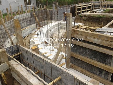 Двускатен покрив