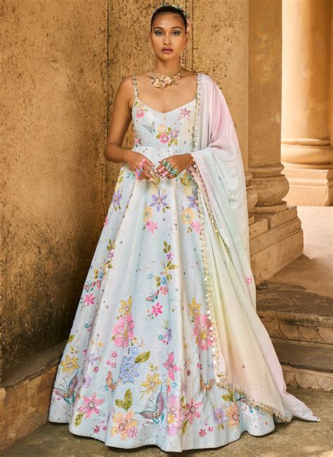 Women Lashkaraa India