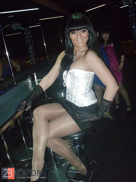 Nylon Dolls For Spunking Zb Porn