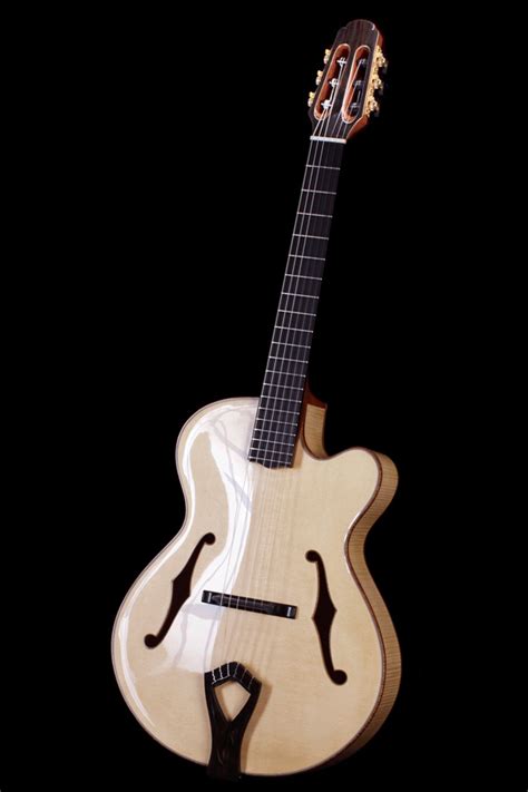 Nylon String Archtop Grimes Guitars