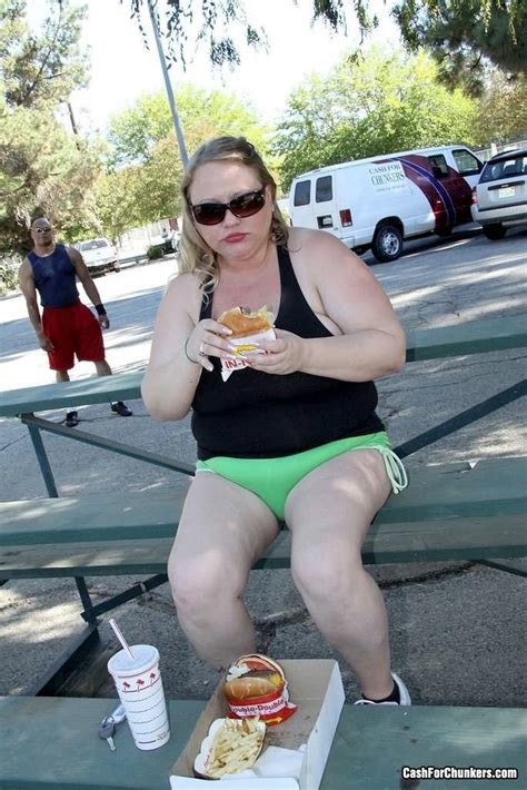 Big Tits Bbw Sienna Hills Handling A Massive Black Cock Porn Pictures Xxx Photos Sex Images