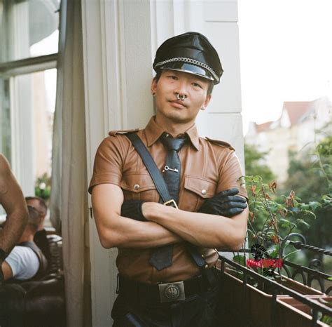 Folsom Berlin Bootedray