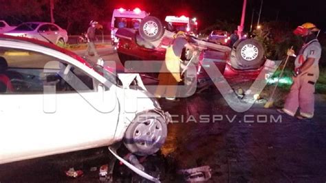 Trágico Accidente En Avenida Los Poetas Choque Y Volcadura Con