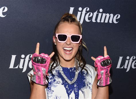 Jojo Siwa Rocks A Bulge In Controversial Photoshoot Her Only Way To