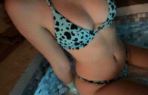 Jordyn Jones Half Naked Selfie Of The Day Drunkenstepfather Com