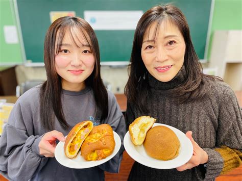 ウインナーコーンパンとCoffee break 飯田経済新聞