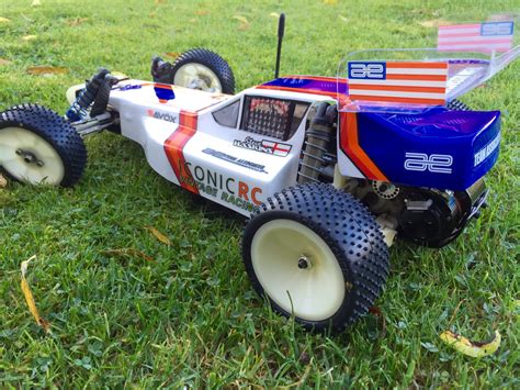 Associated Protech 2 Rc10 Classic Style Body Worlds Wing Penguin Custom Bodyshells