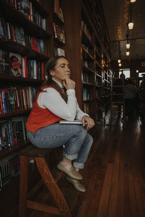 The Perfect Outfit To Wear To A Bookstore — Gentri Lee Blog