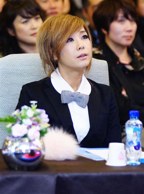 나눔포토참가자 워킹 바라보는 몸짱 아줌마 정다연 심사위원 나눔뉴스 사랑받는 국민의 신문 기부문화를 선도하는 대표신문