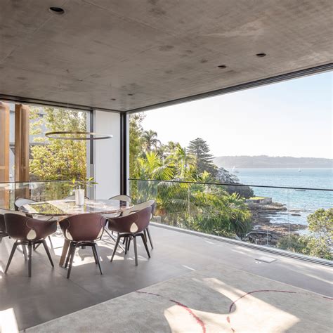 Vitrocsas Turnable Corner Window System Enables Uninterrupted Views