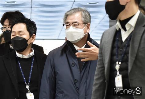 머니s포토 文 서해피격 수사 비판속에서욱 구속 갈림길 머니s