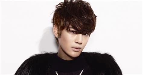 세븐 인기가요서 박봄과 함께 깜짝 합동 무대