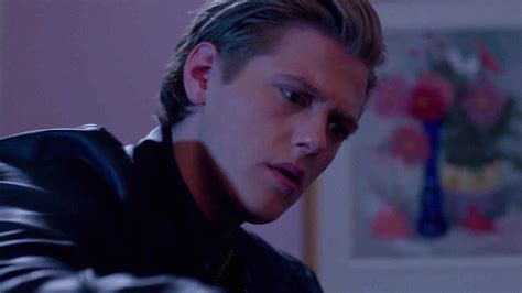 지옥의 남자친구 왓챠