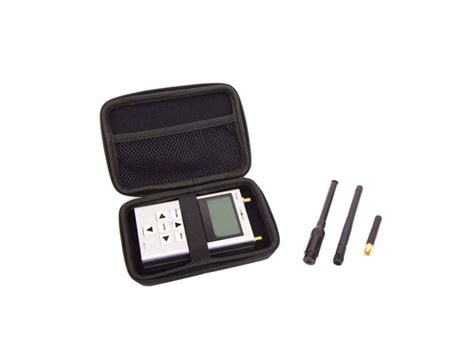 RF Explorer 6G COMBO Spectrum Analyser