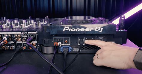 The Major Differences Between Cdjs And Controllers