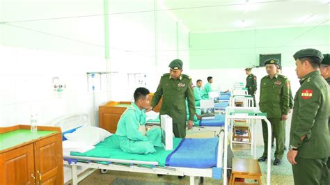 ပြင်ဦးလွင်မြို့ရှိ တပ်မတော်ဆေးရုံ၌ တက်ရောက်ဆေးကုသမှုခံယူနေသူများအား သွားရောက်ကြည့်ရှုအားပေး