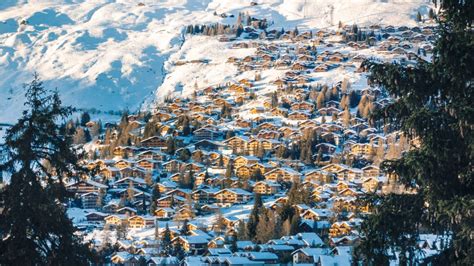 5 Stunning Alpine Villages In Switzerland For A Cozy Winter Getaway
