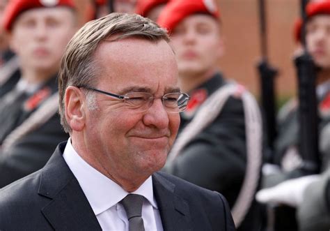 Europeans Rule Out Sending Troops To Ukraine As Russia Rebukes Macron