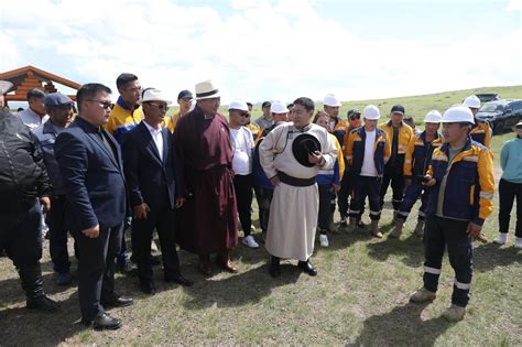 Ерөнхий сайд Л Оюун Эрдэнэ Өндөрхаан Норовлин чиглэлийн авто замын ажилтай танилцлаа Cabinet