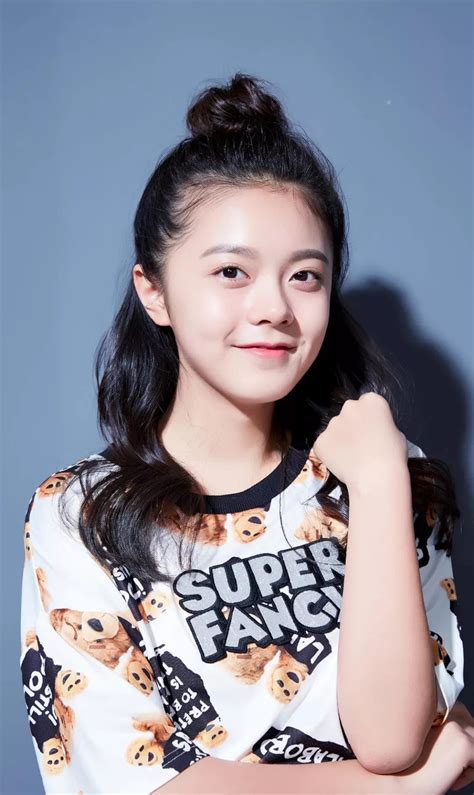 中国内地美女演员赵今麦雪花之韵新浪博客
