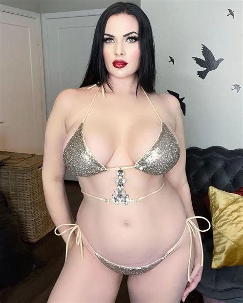 Raven Rose R Pinupheaven