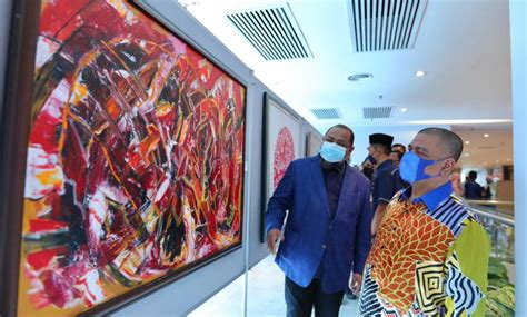 Perak Man Art Trail And Salleh Ismail Solo Exhibition Highlight Local