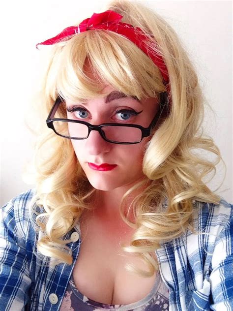 Is It True Glasses Make You Look Smarter Scrolller