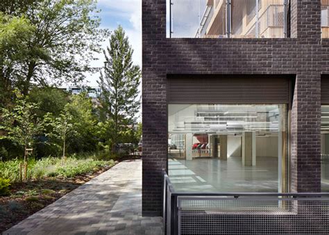 Hawkinsbrowns Cube Is Made From Cross Laminated Timber