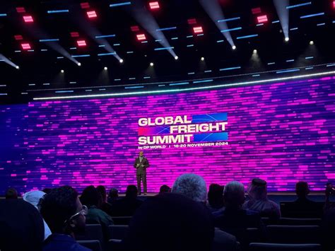 Globalfreightsummit Freightforwarding Dubai Networking Fayaz