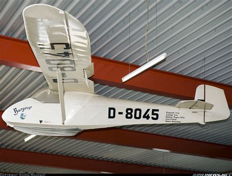 Hutter H 17b Untitled Aviation Photo 1686705