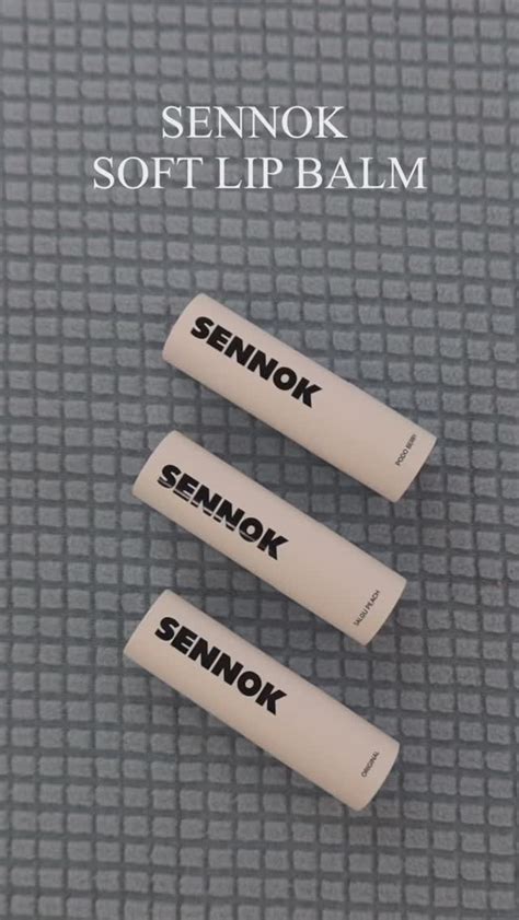 Nomi 유림 광고 𝓃𝒶𝓇𝓀𝒶 𝒮𝓊𝑔𝒶𝓇 𝒮𝒶𝓁𝑜𝓃 𝓌𝒾𝓉𝒽 𝒶 𝒮𝓌𝑒𝑒𝓉 𝒯𝑜𝓊𝒸𝒽 🎀 7080 살롱 무드로 꾸며진 공간에서 나르카의 헤어 And 립 아이템들을 쭉