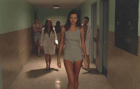 Shadow Puppets Trakt