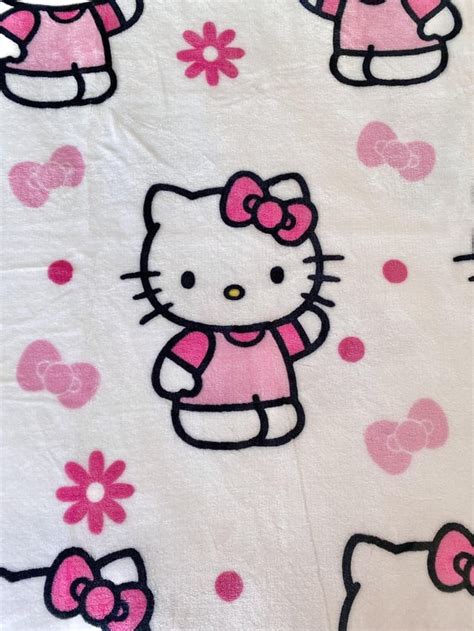 In Love With My New Hello Kitty Blanket 🥹🩷🌸 R Hellokitty