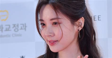 서현 어깨에 늘어뜨린 긴 생머리[포토엔hd]