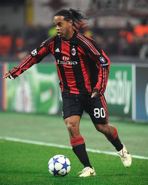 Ronaldinho One Of The Best Players Ever Best Football Players