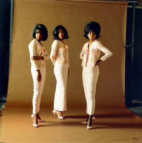 11 Rare Photos Of Diana Ross Early In Her Career The Supremes Fashion